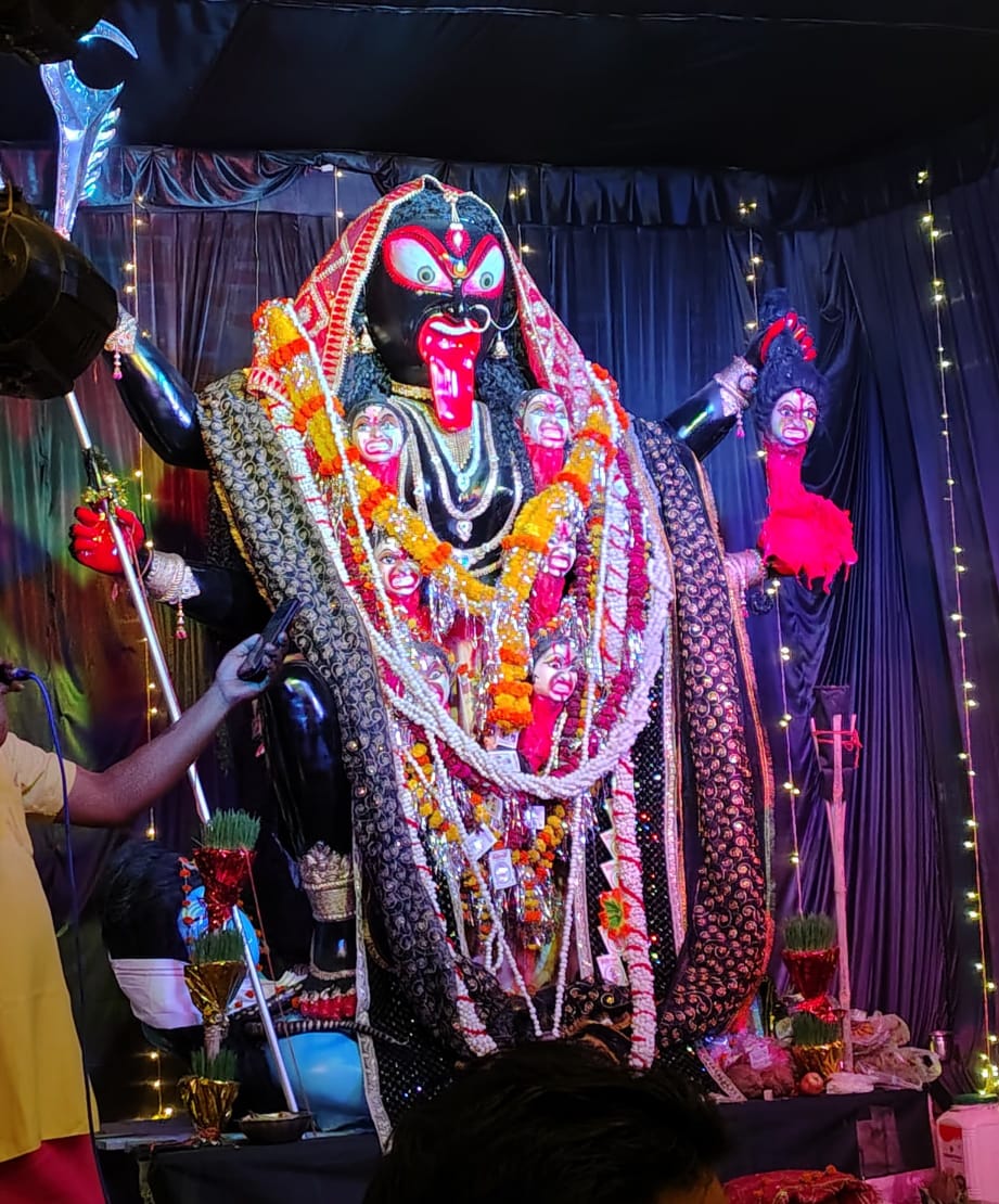 बालाजी हनुमान मंदिर में विराजी माता महाकाली की भव्य प्रतिमा – Mruganchal Express